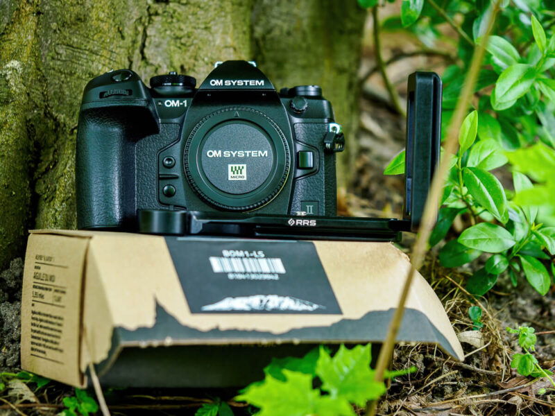 Review: RRS BOM1-LS L-Bracket for OM System OM-1 Mark II for better ...