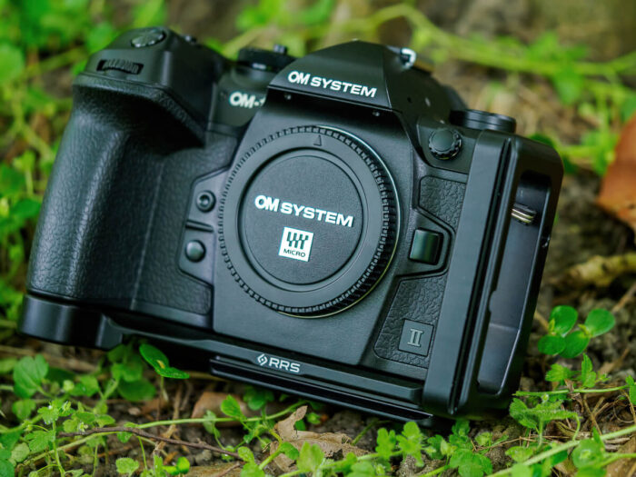 Review: RRS BOM1-LS L-Bracket for OM System OM-1 Mark II for better Grip - wildmacro - extreme ...